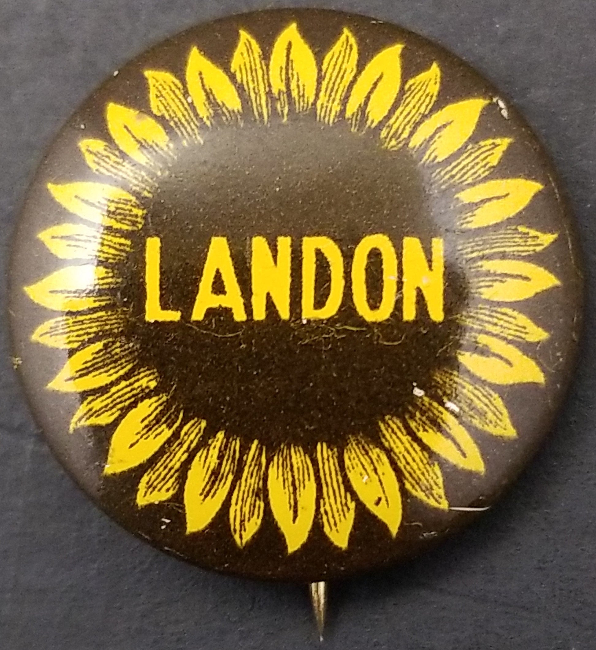 History-Collectors.com - Jewelry / Pins / Clothing